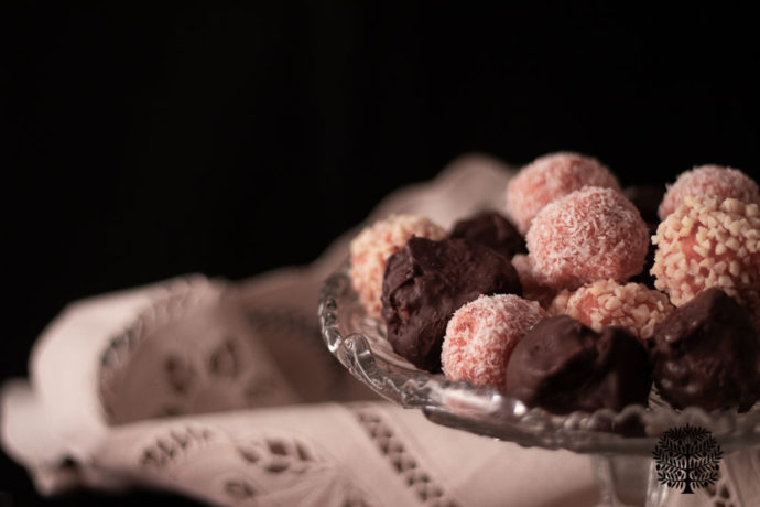 Bolitas de batata con coco y almendra - Carmina en la Cocina